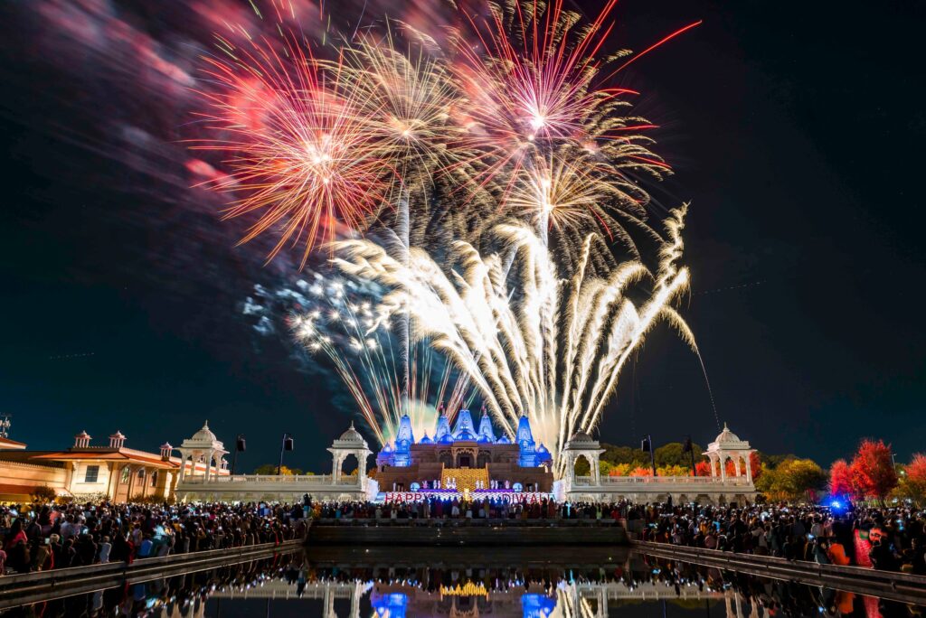 Colors, lights, and food mark Diwali celebrations at BAPS Shri ...