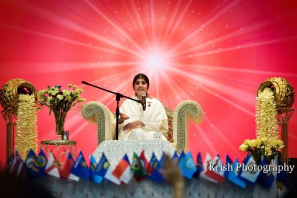 BK Sister Shivani's Spiritual Teachings Draw Thousands in Atlanta | NRI ...